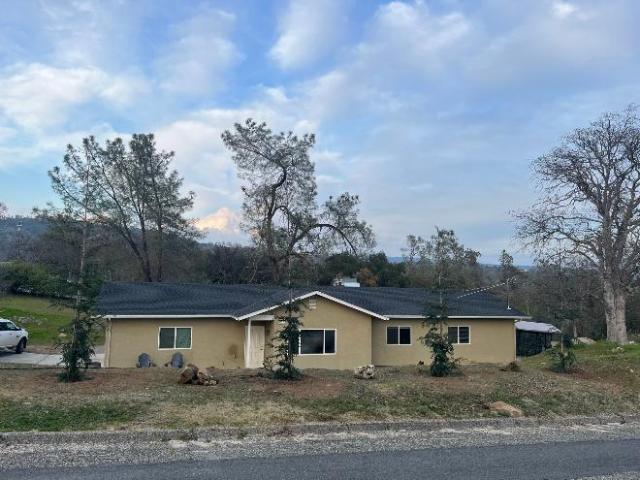 3 Br, 2 bath, Single Family 43575 Crystal Cave Circle