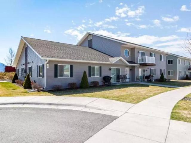 3 Br, 2 bath, Single Family 4 Diane Road