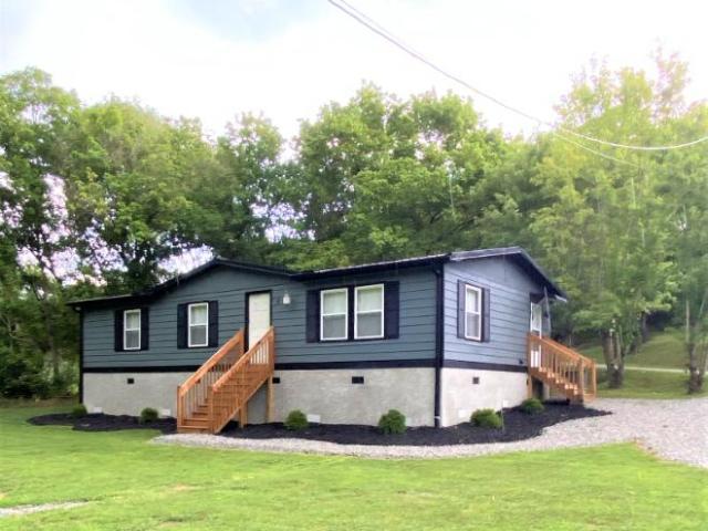 3 Br, 2 bath, Single Family 4 Pinnacle Park Rd