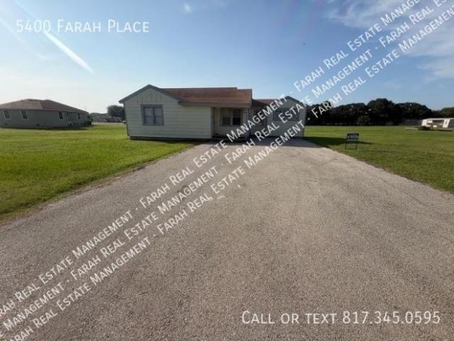 3 Br, 2 bath, Single Family 5400 Farah Place