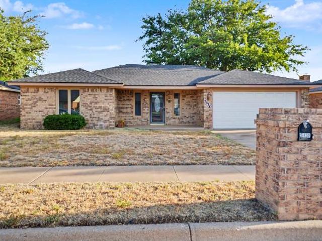 3 Br, 2 bath, Single Family 5410 93rd St