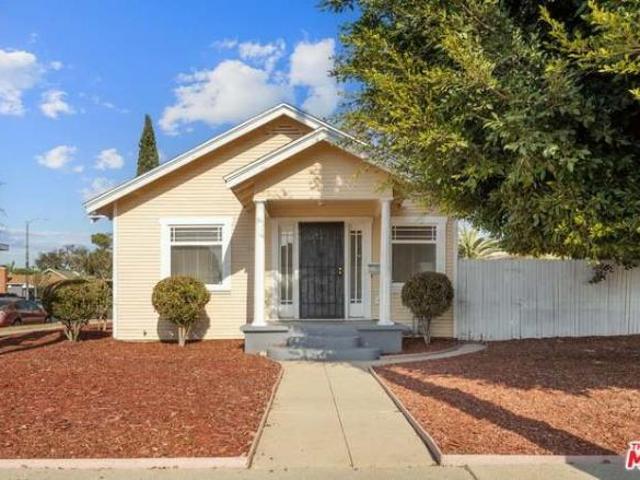 3 Br, 2 bath, Single Family 547 W Kelso St