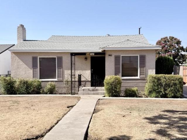 3 Br, 2 bath, Single Family 544 W Vassar Ave