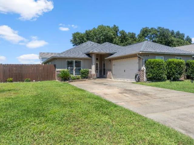 3 Br, 2 bath, Single Family 5508 Peach Dr