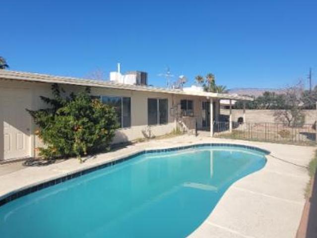 3 Br, 2 bath, Single Family 550 N Gollob Rd