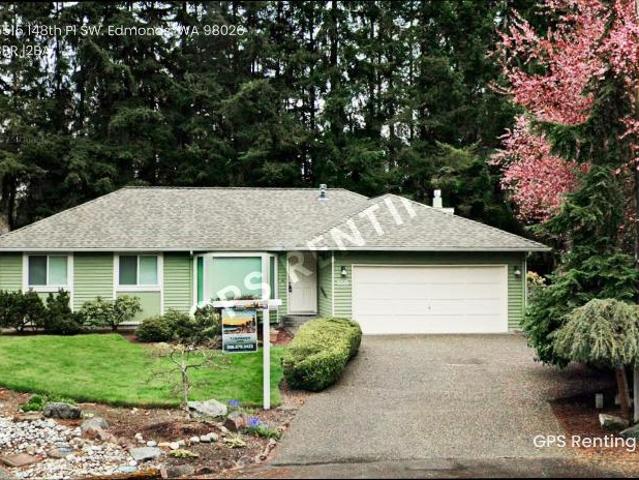 3 Br, 2 bath, Single Family 5515 148th Pl SW