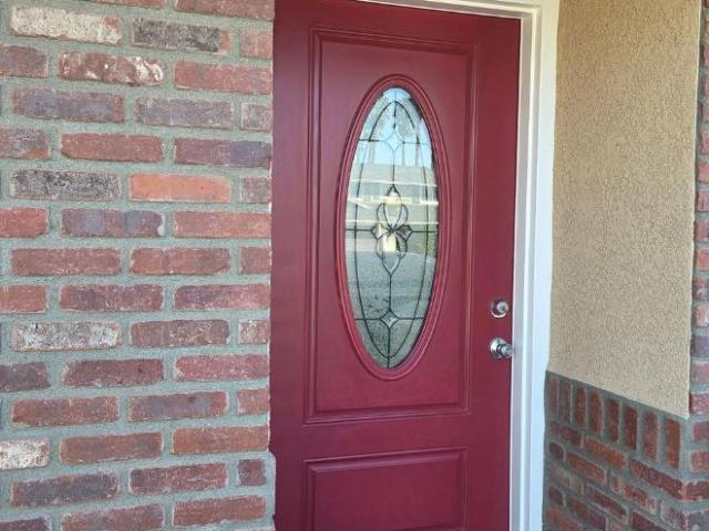 3 Br, 2 bath, Single Family 5546 Sulphur Dr
