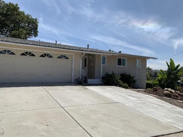 3 Br, 2 bath, Single Family 5555 Morro Way