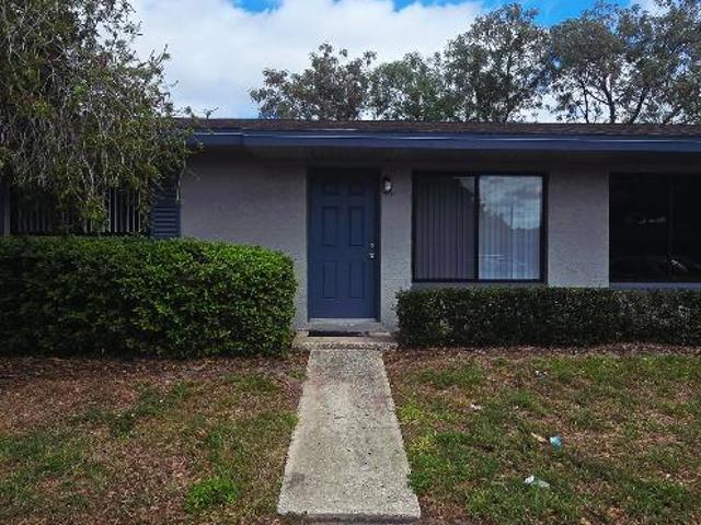 3 Br, 2 bath, Single Family 555 Northlake Boulevard