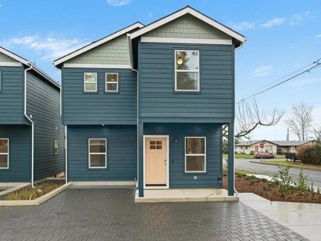 3 Br, 2 bath, Single Family 5592 Burnett Avenue