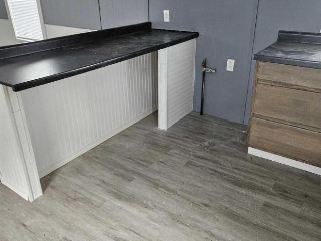 3 Br, 2 bath, Single Family 5606 Lesteele