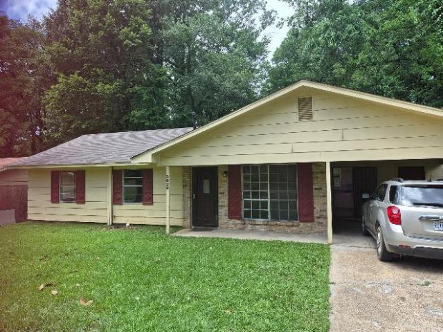 3 Br, 2 bath, Single Family 5629 Queen Mary Ln
