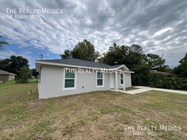 3 Br, 2 bath, Single Family 5633 Nw 2nd Pl