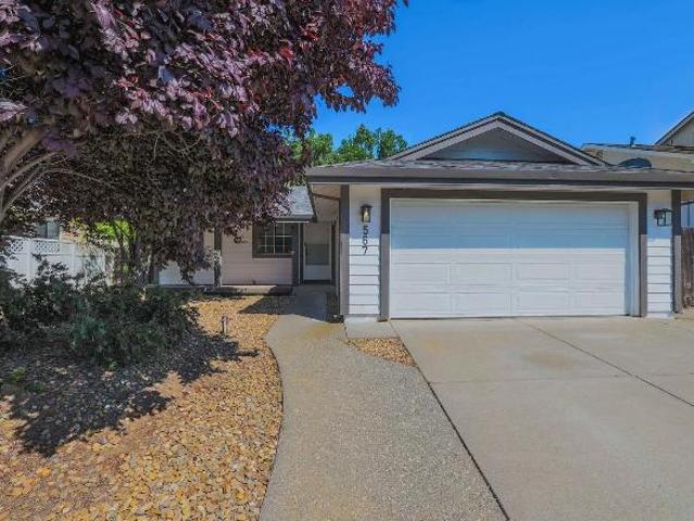 3 Br, 2 bath, Single Family 567 Shannon Dr