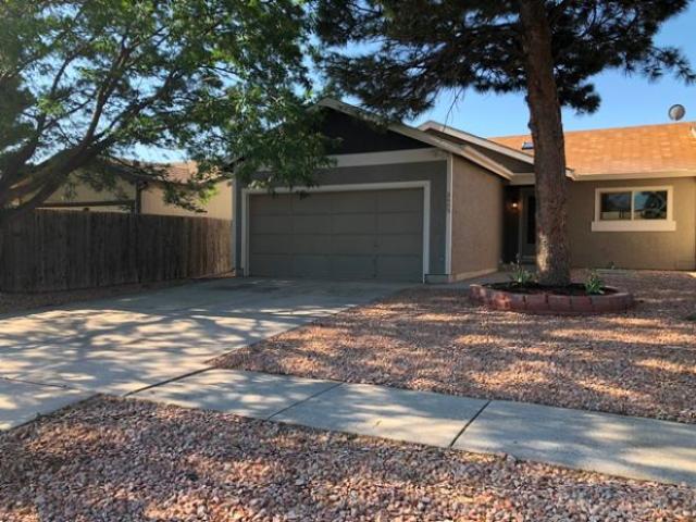 3 Br, 2 bath, Single Family 5665 S Buckskin Pass Dr