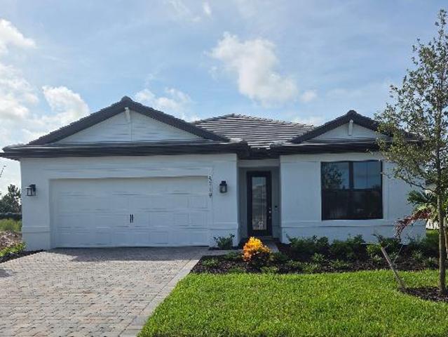 3 Br, 2 bath, Single Family 5719 Silverside Pine Ct