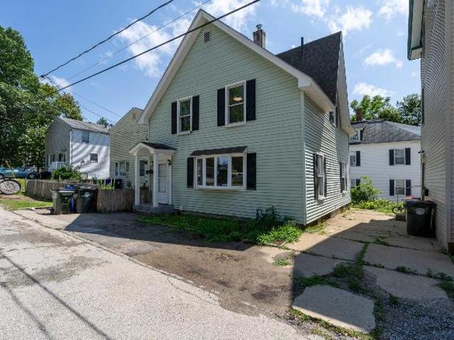 3 Br, 2 bath, Single Family 571 Amherst St