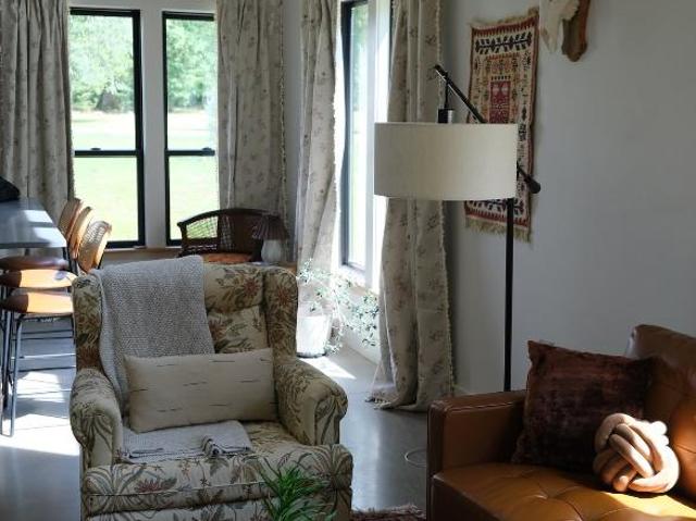 3 Br, 2 bath, Single Family 575 Sullens Rd