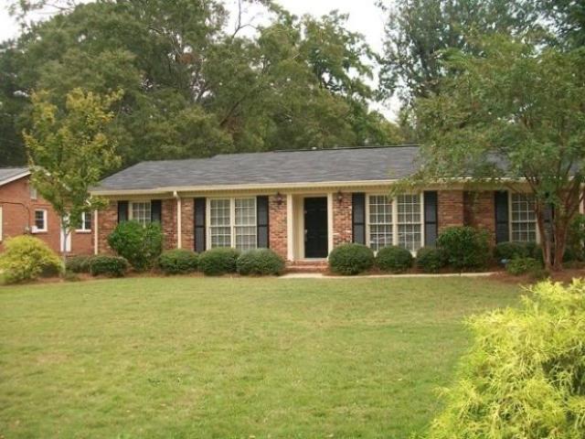 3 Br, 2 bath, Single Family 5820 Windsor Dr