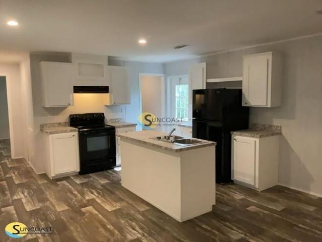 3 Br, 2 bath, Single Family 5870 Patterson Ave