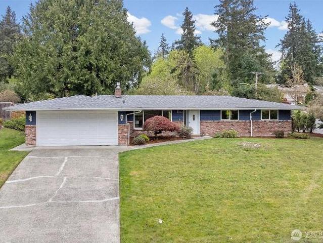 3 Br, 2 bath, Single Family 5918 128th Avenue SE
