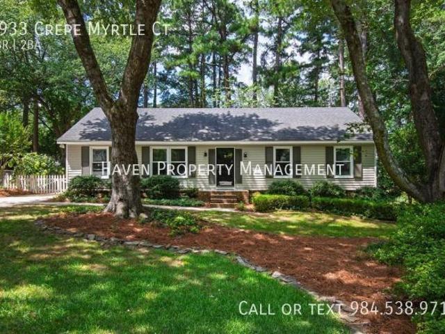 3 Br, 2 bath, Single Family 5933 Crepe Myrtle Ct