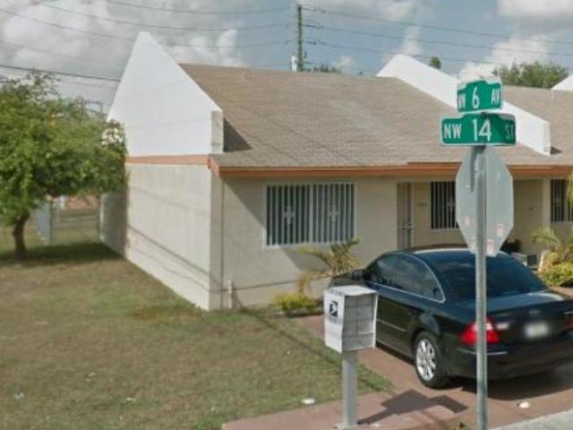 3 Br, 2 bath, Single Family 594 Nw 14th St