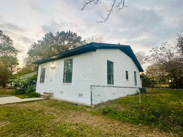 3 Br, 2 bath, Single Family 503 Cannon St
