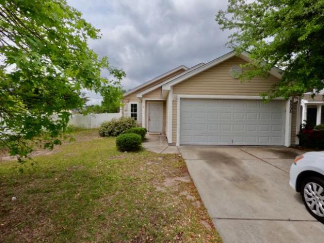 3 Br, 2 bath, Single Family 5005 Wickalow Way