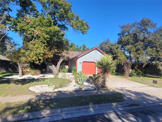 3 Br, 2 bath, Single Family 501 Mountain Laurel Drive