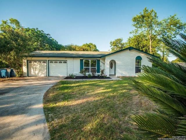 3 Br, 2 bath, Single Family 5039 Ed White St