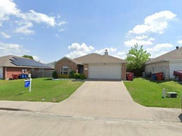 3 Br, 2 bath, Single Family 508 Waterford St