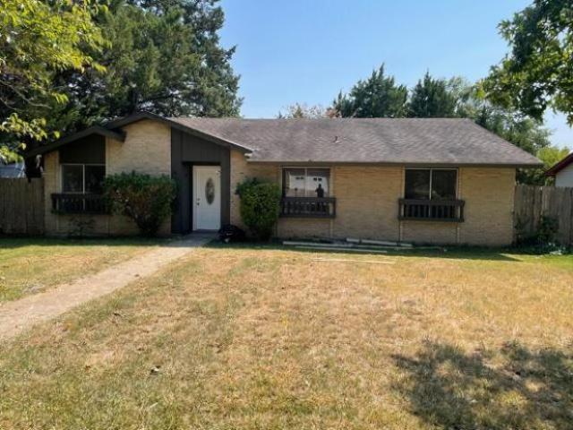 3 Br, 2 bath, Single Family 510 Shenandoah Ct