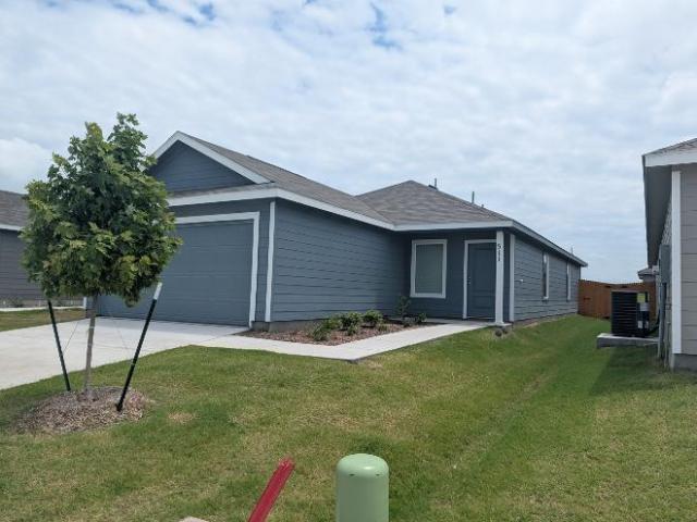 3 Br, 2 bath, Single Family 511 Sandhill Crane Ln
