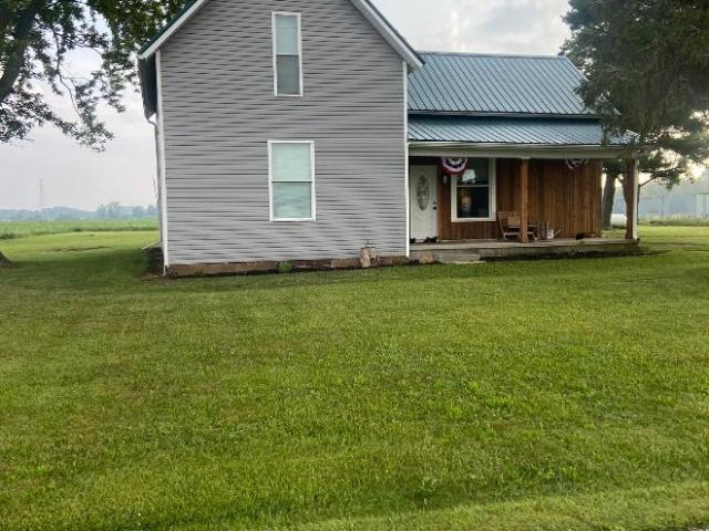 3 Br, 2 bath, Single Family 5202 Township Rd
