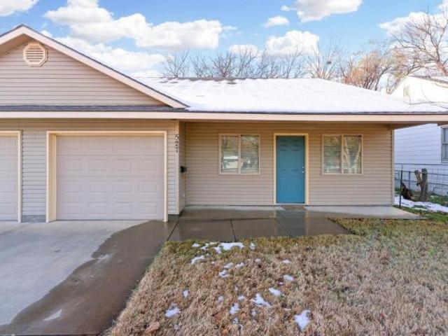 3 Br, 2 bath, Single Family 527 S Gordan St