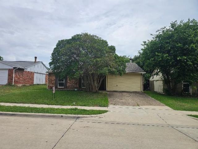 3 Br, 2 bath, Single Family 524 Oldbridge Dr