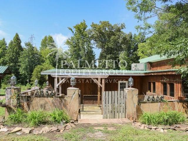 3 Br, 2 bath, Single Family 5258 Ferguson Rd