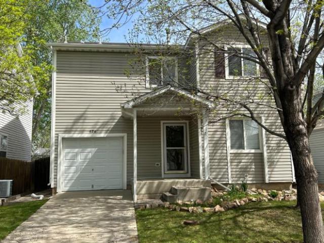 3 Br, 2 bath, Single Family 526 Plowman Way