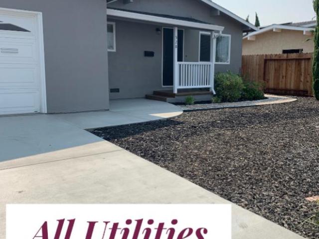 3 Br, 2 bath, Single Family 528 Adrienne Dr