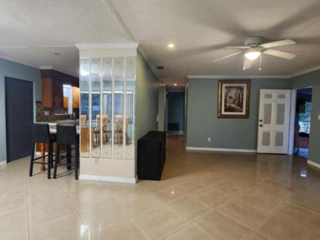 3 Br, 2 bath, Single Family 5306 46ave N