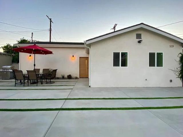 3 Br, 2 bath, Single Family 5329 Willis Ave
