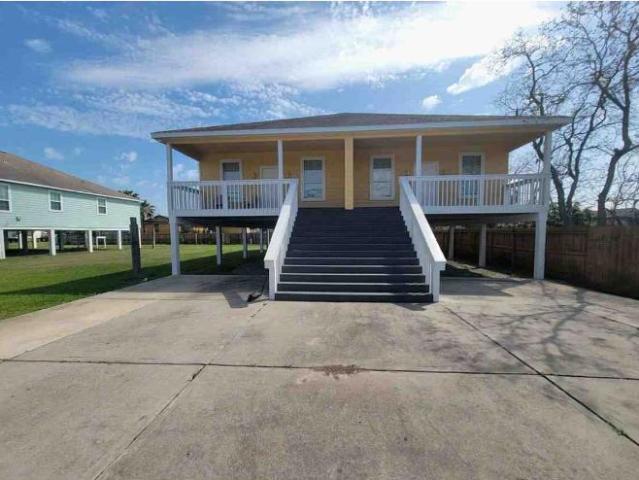 3 Br, 2 bath, Single Family 535 12th St