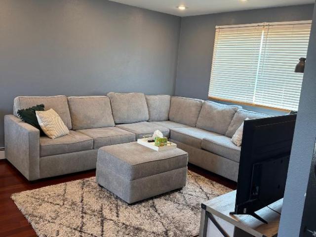 3 Br, 2 bath, Single Family 538 California St