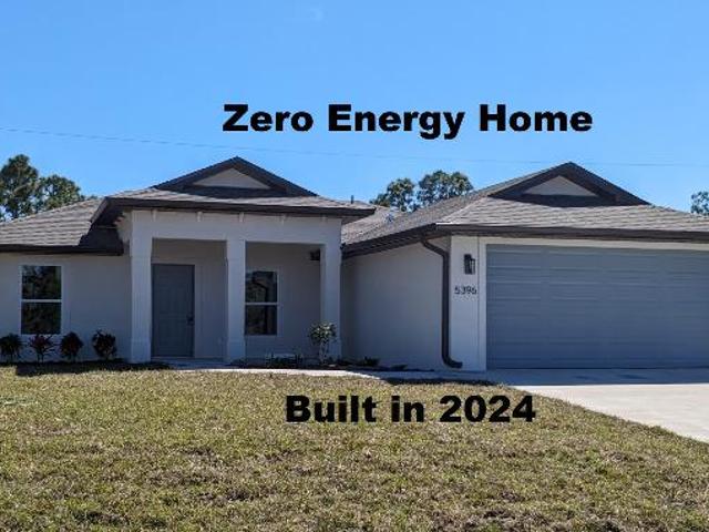 3 Br, 2 bath, Single Family 5396 Gulfport Ter