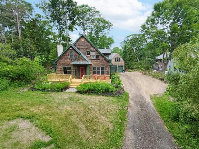 3 Br, 2 bath, Single Family 53 Hannaford Cove Rd