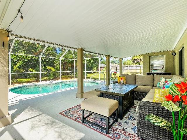 3 Br, 2 bath, Single Family 5 Pt Pleasant