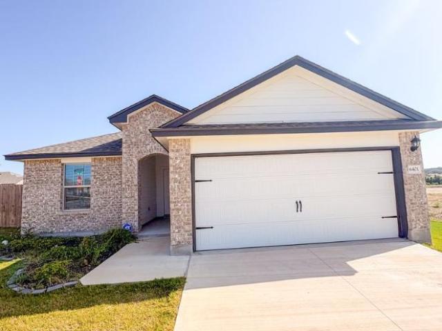 3 Br, 2 bath, Single Family 6401 Coneflower Dr