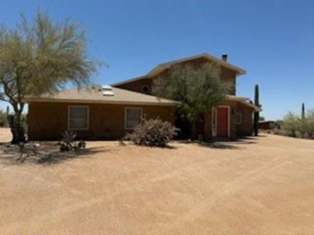 3 Br, 2 bath, Single Family 6445 E Wildcat Dr