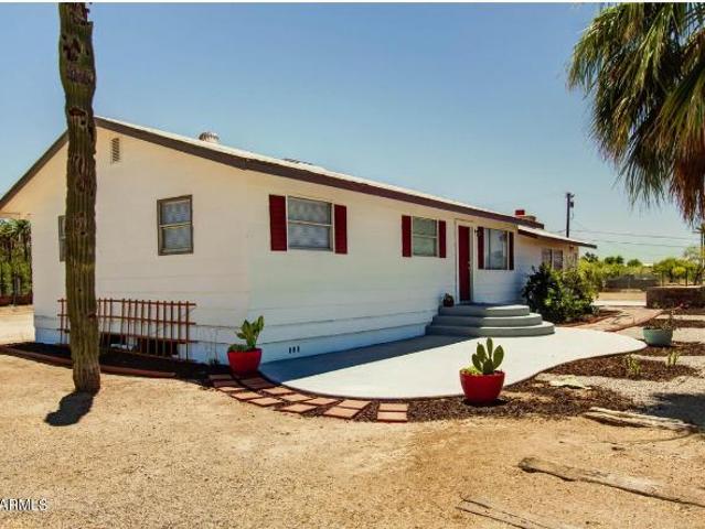 3 Br, 2 bath, Single Family 6445 South 32nd Street